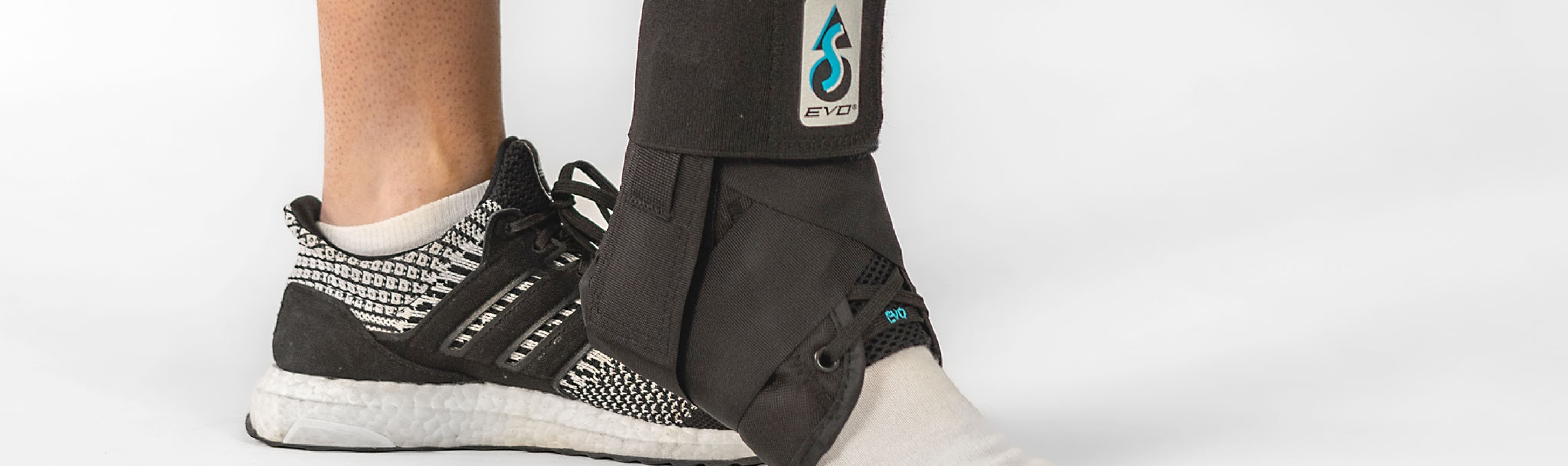 EVO Hinge Ankle Stabilizer - elizur